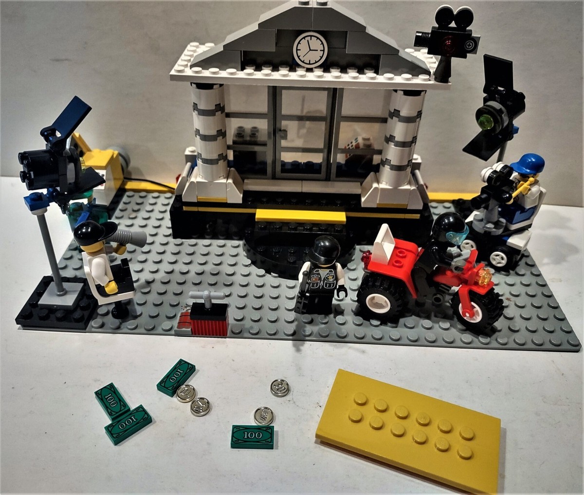 Exploding Lego Volcano