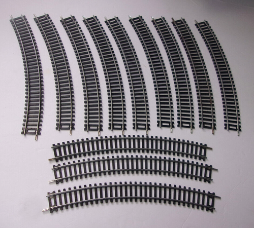 Lot Of (12) HO Train Scale Curved Track Sections 9" Silver Rails | eBay