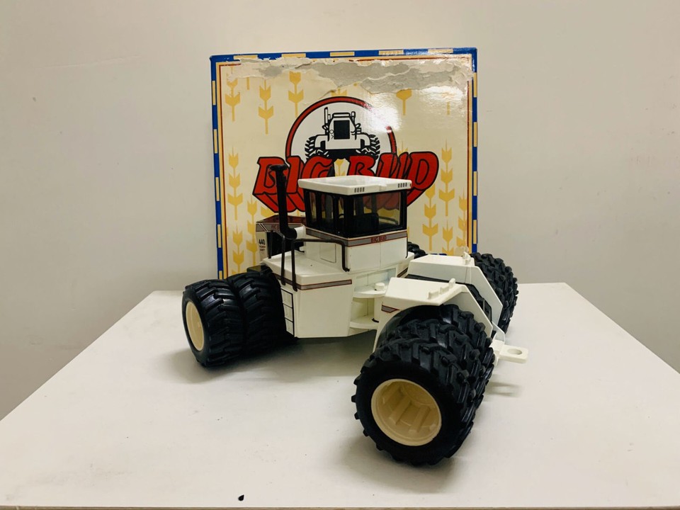 Ertl Toy Farmer Big Bud 440 Power Shift White 1/32 Scale Full Metal ...