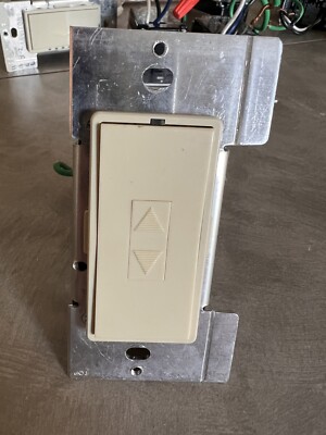 Leviton intellisense wall switch HCC1D | eBay