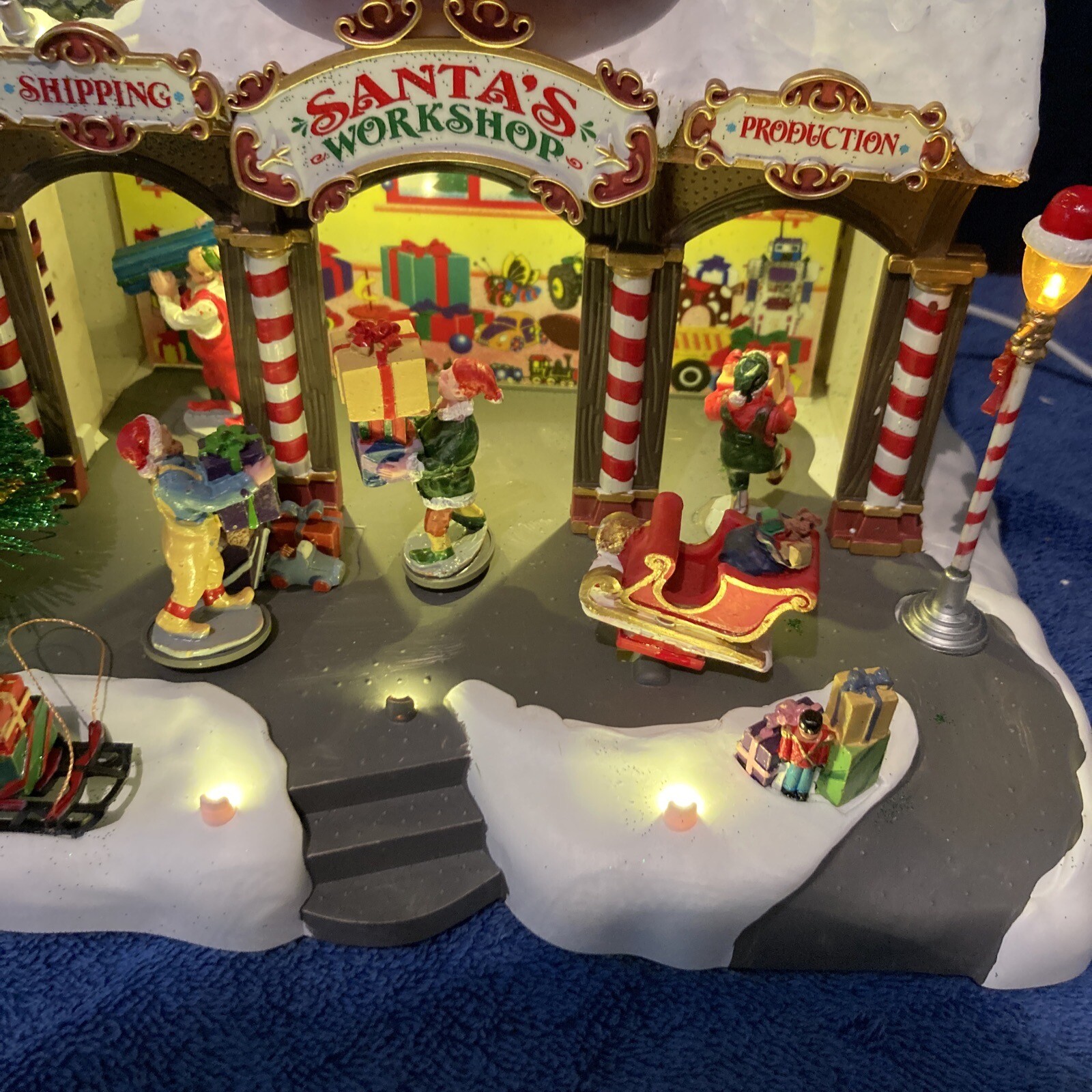 Lemax Animated Musical Santa’s Workshop Christmas Village Building 828 ...