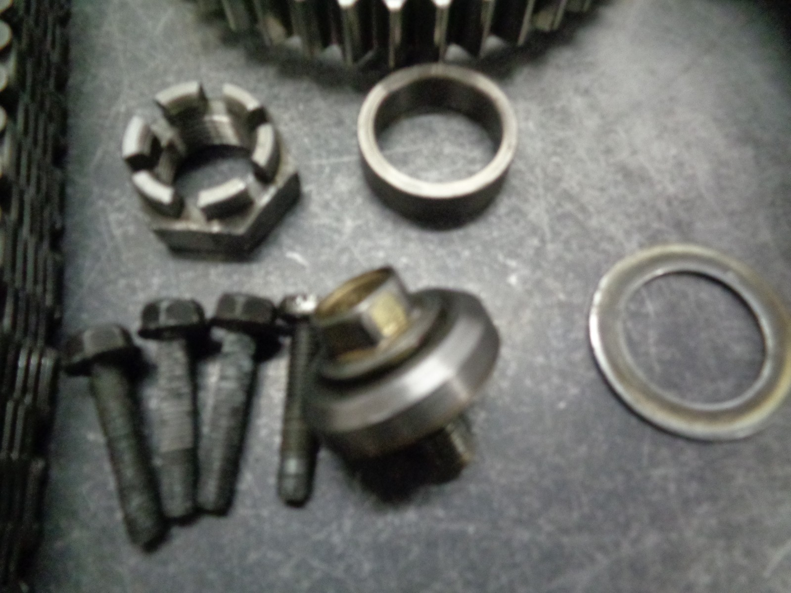 2004 04 Ski Doo Summit 800 Snowmobile Body Chaincase Chain Case Gears ...