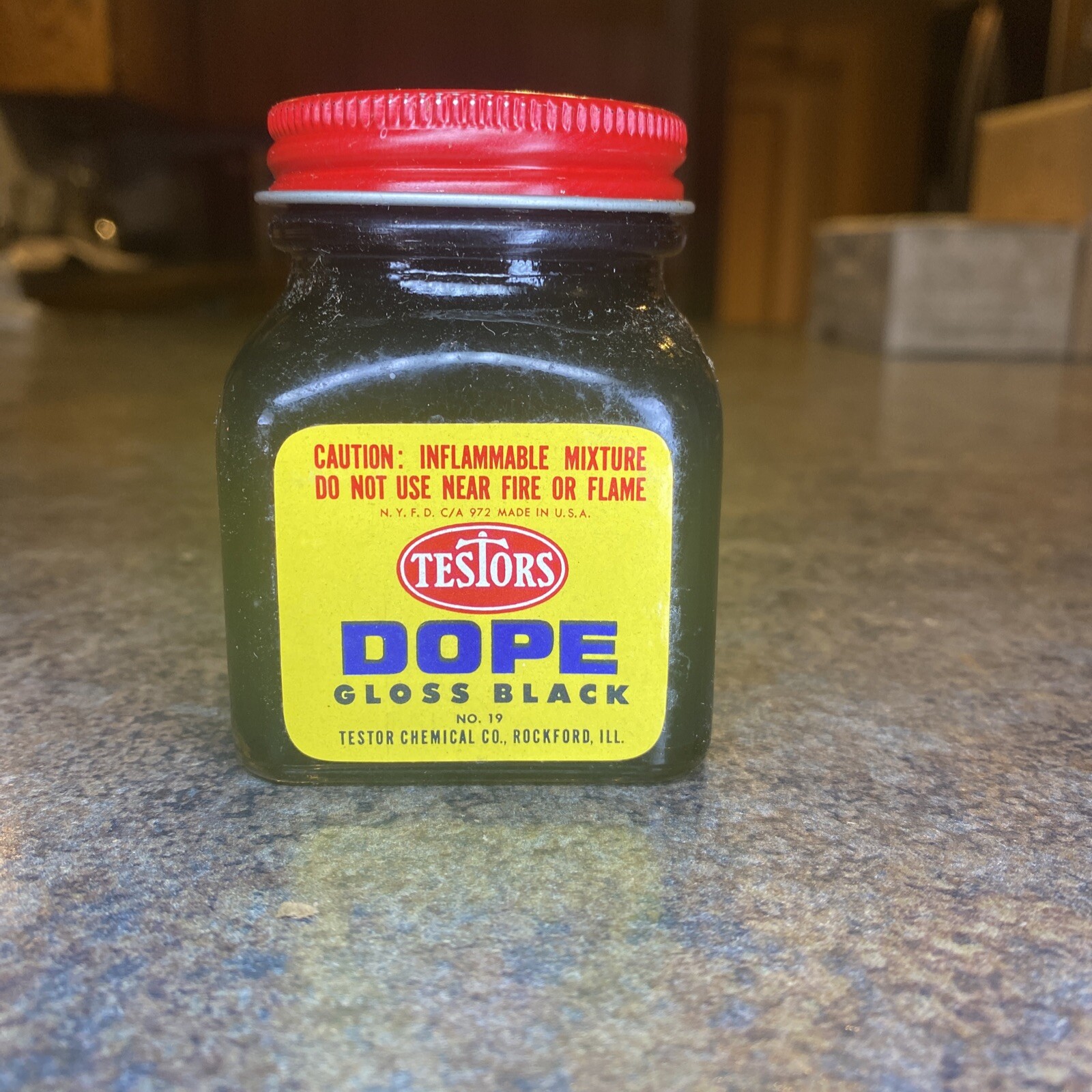 Vintage Testors Gloss Black DOPE No.19 1/4 Pint | eBay