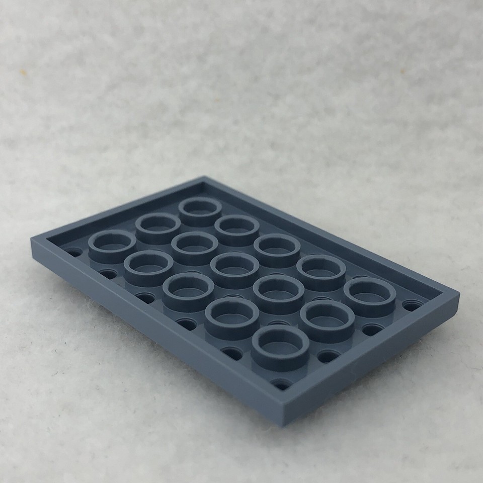 LEGO 3032 Sand Blue Plate 4 x 6 (x1) | eBay