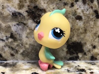 Littlest Pet Shop LPS #754 Yellow Bird Canary Parakeet Clover Eyes ...