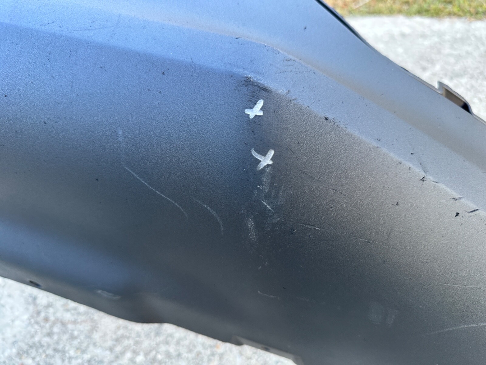 2018-2020 Chevrolet Equinox front bumper lower valance 84150755 NO ...