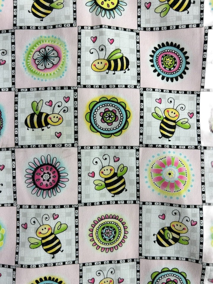 Scrub H.Q. Bees & Flowers Scrub Top XL Colorful Women's Uniform Shirt ...
