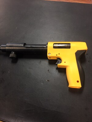 Powder Actuated Tools - Single Shot Powder Actuated Tool