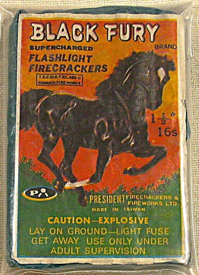 Old ☆ BLACK FURY Brand ☆ I.C.C. ☆ 1 1/2" x 16's ☆ Firecracker Pack ...