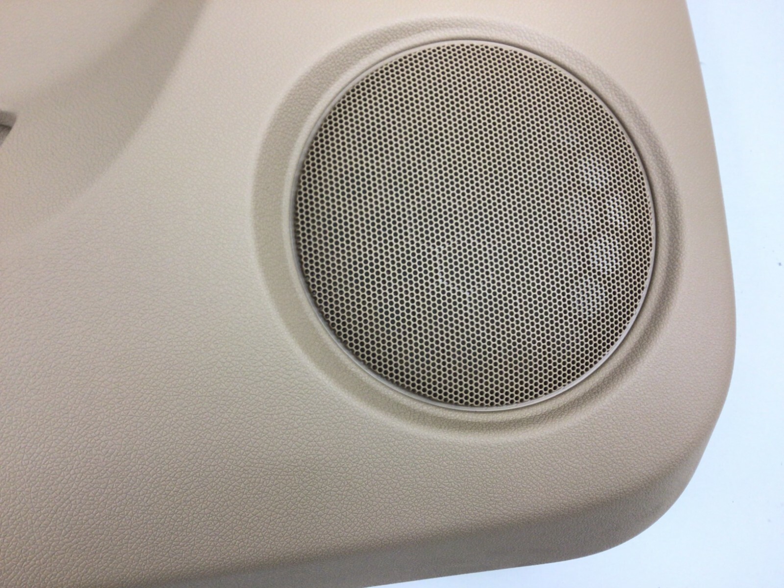 Chevrolet Avalanche GMC SUV Tan front Driver Door interior Trim Panel ...