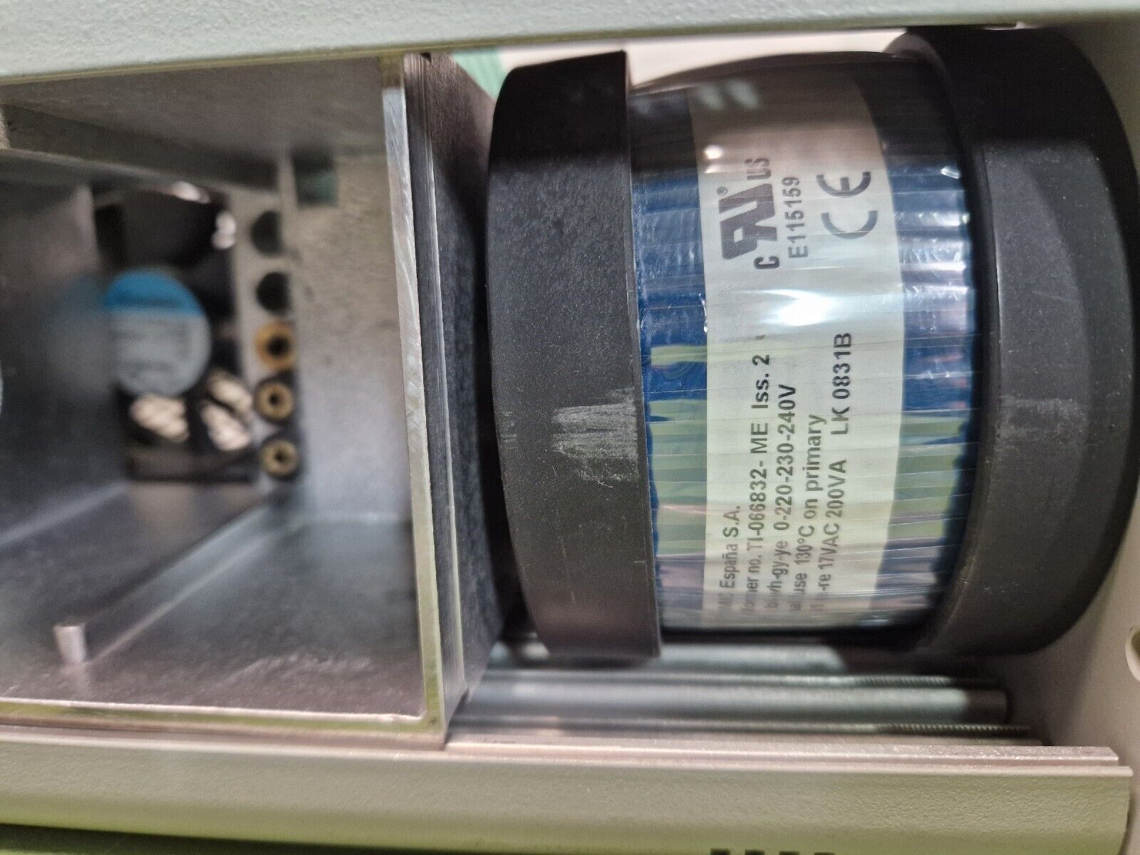 Source de lumière Optomic Fibrolux 150 pour microscope. uniquement pour ...