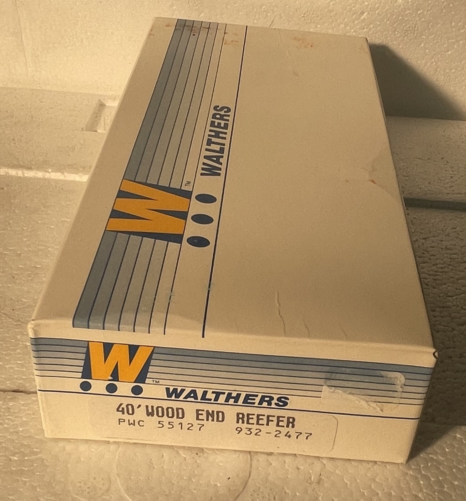 WALTHERS HO SCALE UNBUILT MODEL TRAIN KIT #932-2477 40’ WOOD END REEFER ...