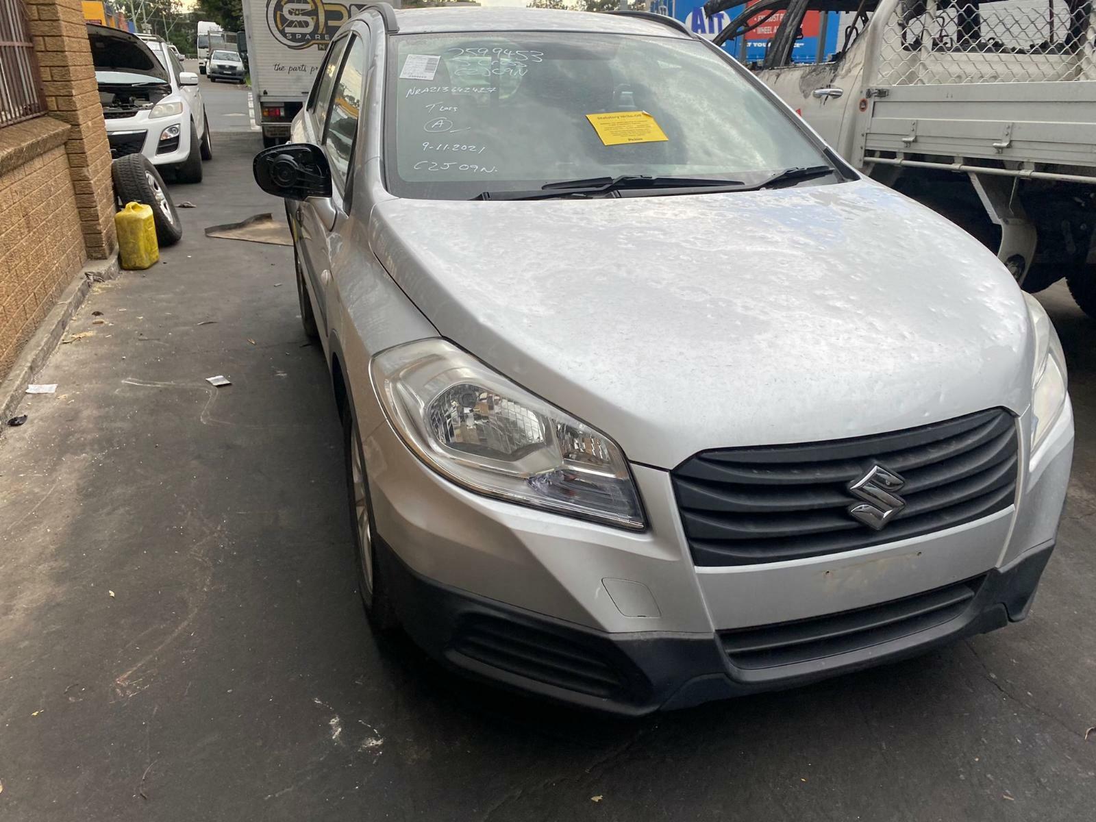 SUZUKI S-CROSS LOCK MECHANISM LEFT REAR DOOR LOCK, JY, 09/13- 13 14 15 ...