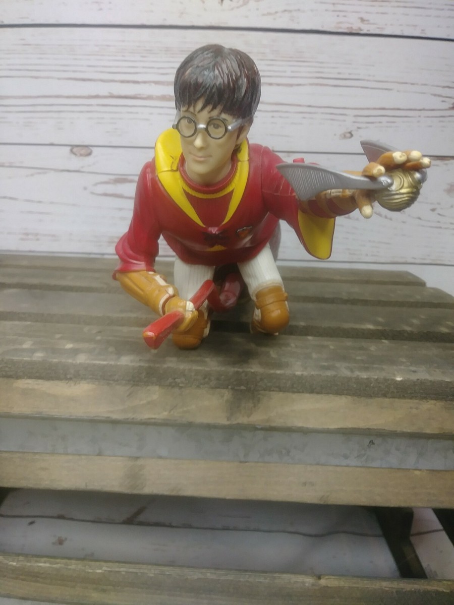Harry Potter Catching Snitch Harry Potter Hogwarts Flying Broom
