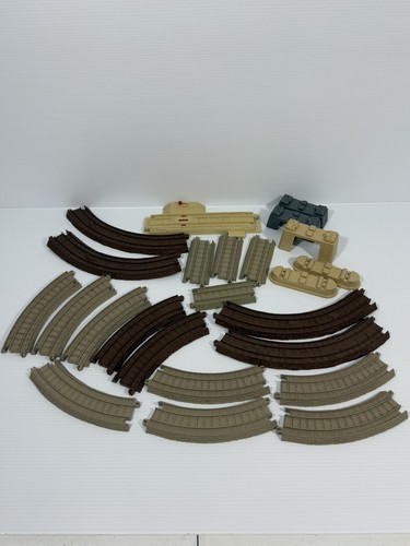 Thomas the Train & Friends Gullane Trackmaster Tan Plastic Track Lot 24 ...