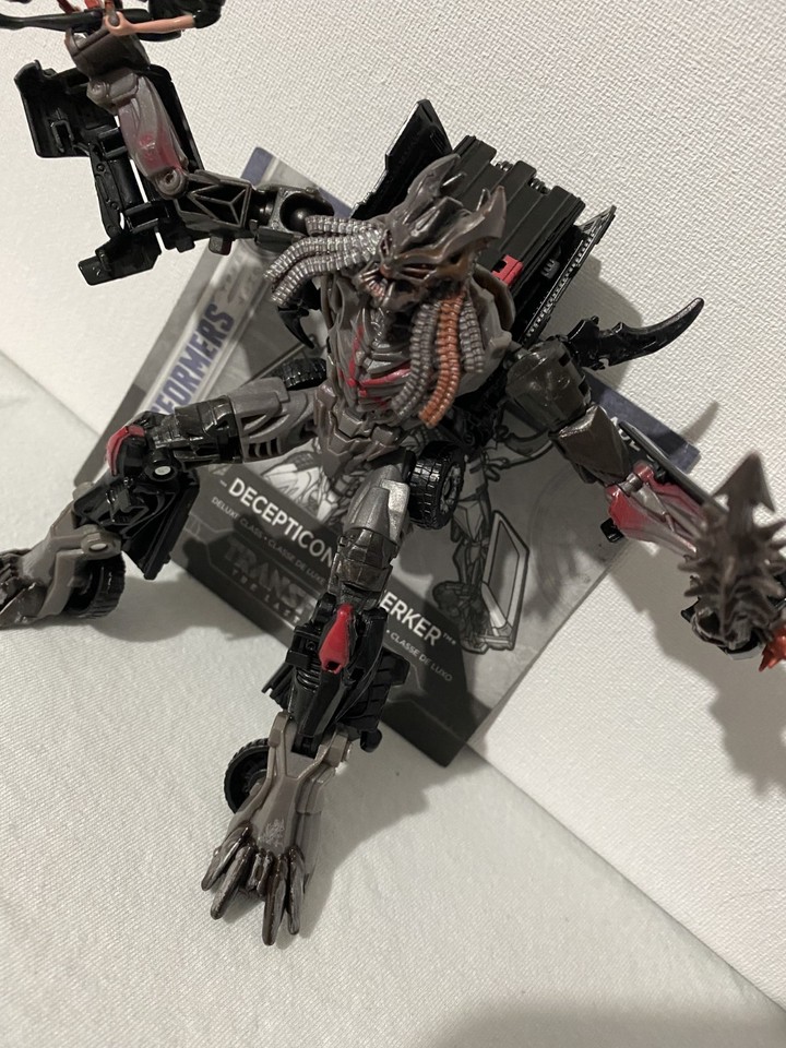 Transformers Berserker Deluxe Class | eBay
