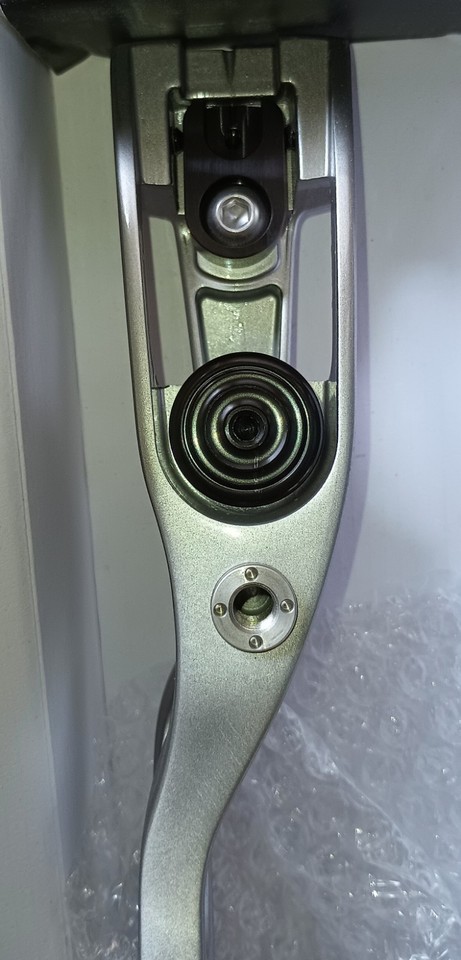 RH Epic Archery Fusion EX 25" ILF Riser plus Magnetic Bicaster Rest | eBay