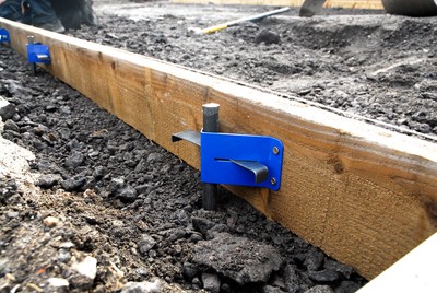 Concrete Base Road Form Pan Brackets & Pins Roadforms Shuttering ...