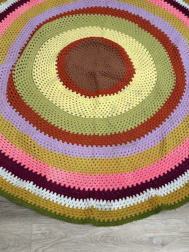 Multicolored Circular Crocheted Blanket Vintage 5 Foot Diameter Granny ...