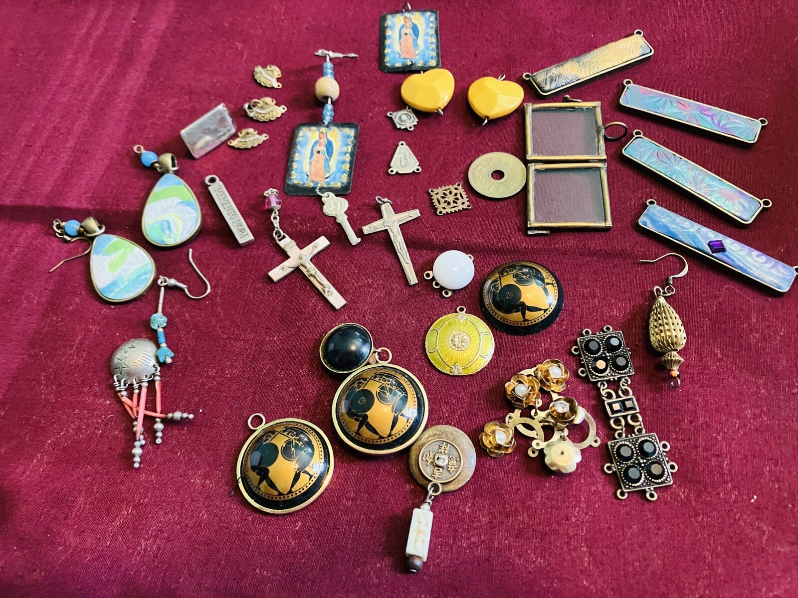 35+ Jewelry Lot Unique, Religious, Repair, Ready to wear, Broken ...