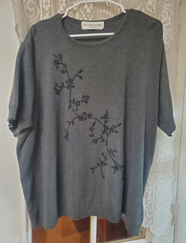 VICTORIA JONES WOMAN Beaded Grey Sweater 2x | eBay