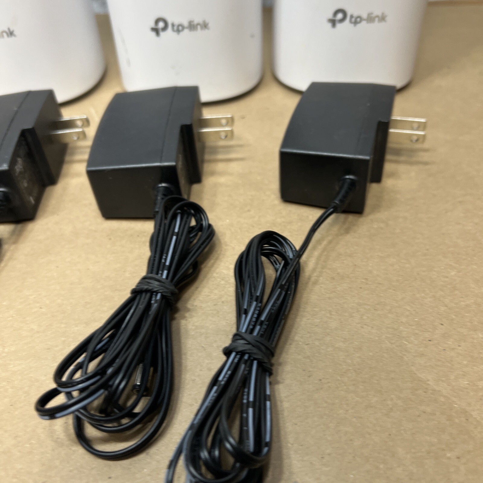 TP-Link Deco AC1200 Whole Home Mesh WiFi System W2400 x2 And Deco E4R ...