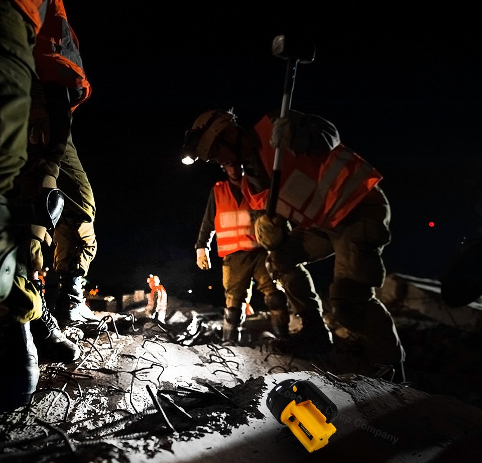 Rechargeable 3W LED Work Light Torch 3 Million Candle Power Spotlight ...