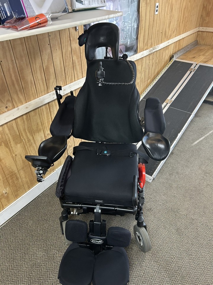 Permobil M300 Power Wheelchair with chin control, Tilt/rec. Elevate ...