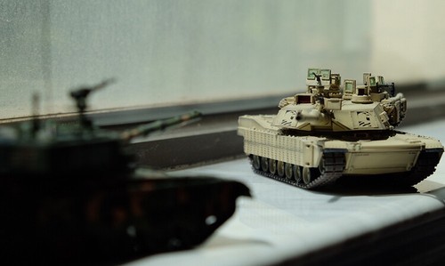 1:72 US M1A2 TUSK1 AbramsM1 Main Battle Tank Sand Paint Model ...