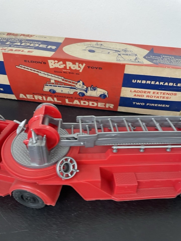 VINTAGE ELDON BIG POLY FIRE ENGINE PUMPER PLASTIC, FIRE TRUCK 1950'S ...