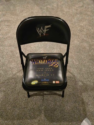 WWF WrestleMania 18 X8 VIP Chair Hulk Hogan The Rock Stone Cold Steve ...