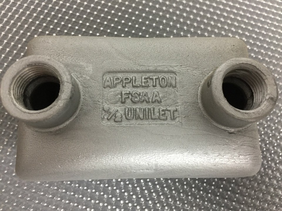 APPLETON 7920 FSAA 1/2" UNILET BOX | eBay