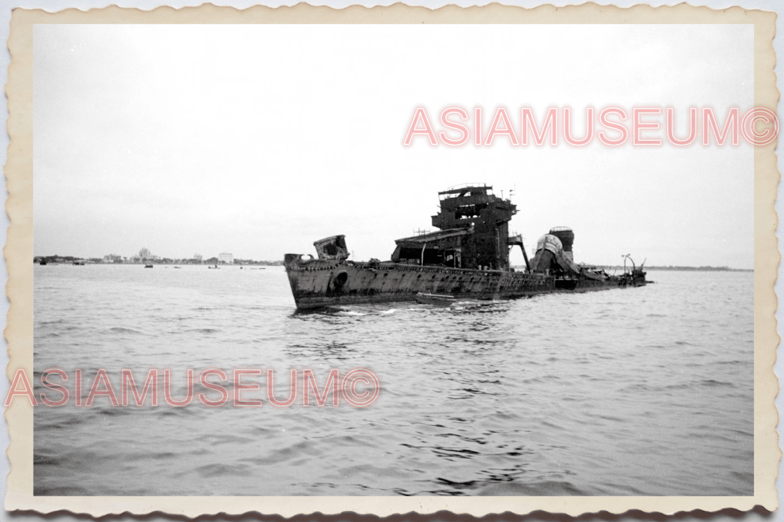 50s PHILIPPINES LUZON MANILA PORT SHIPWRECK WARSHIP BATTLE Vintage ...