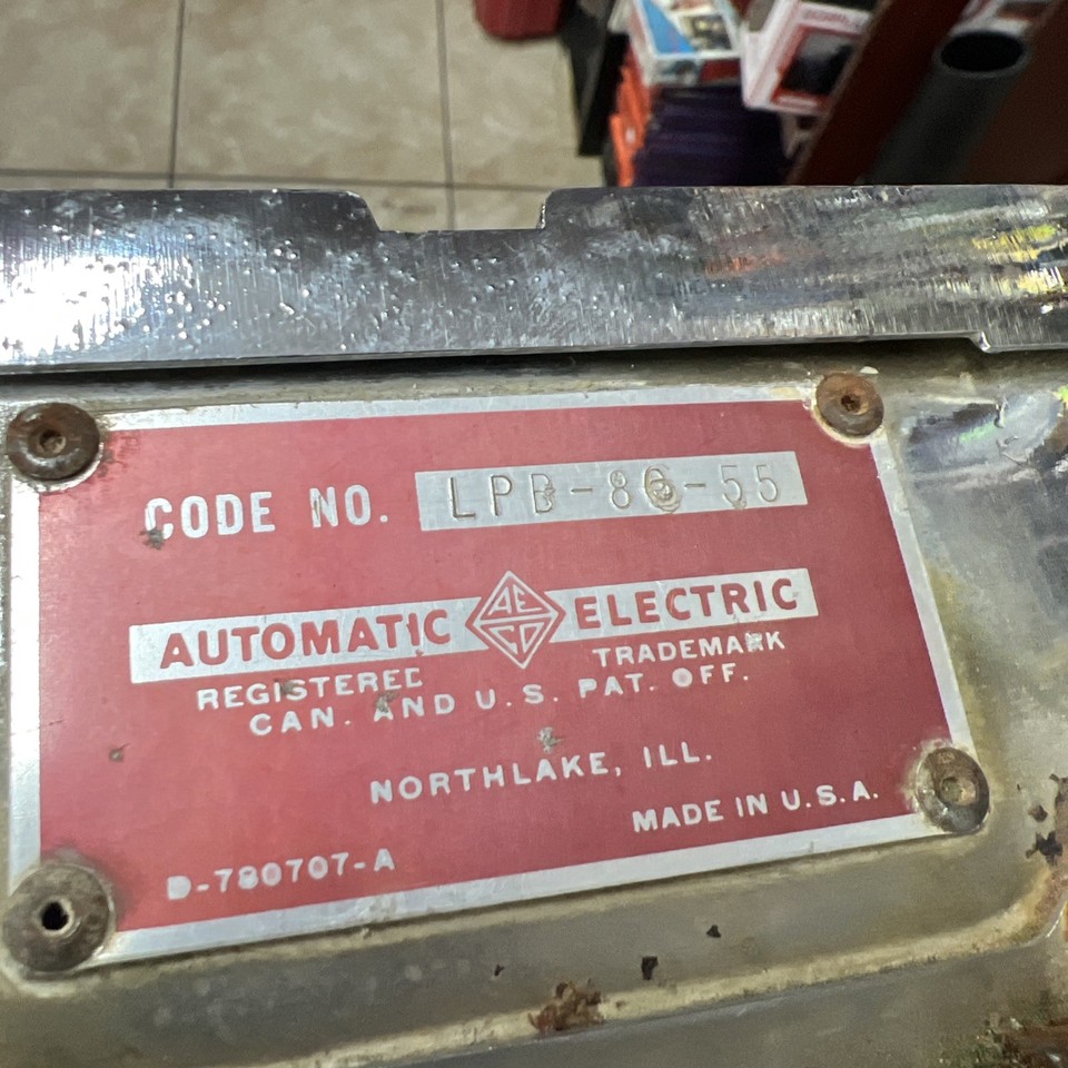 Automatic Electric Company LPB-89-55 Walk Mounted 3-Coin Slot Payphone ...