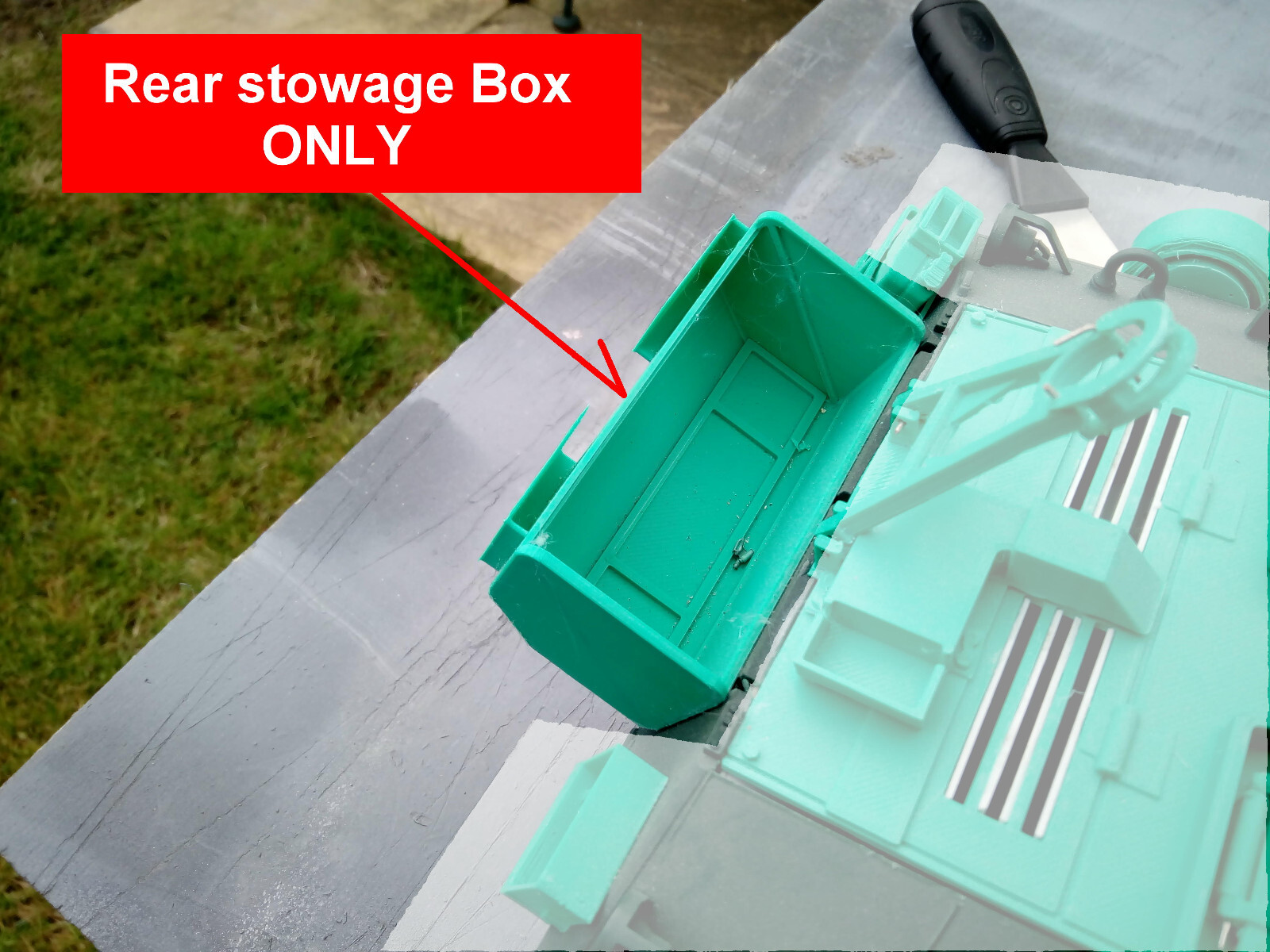 RC SHERMAN Tank Heng Long 1/16th. M50/51 Rear stowage box | eBay