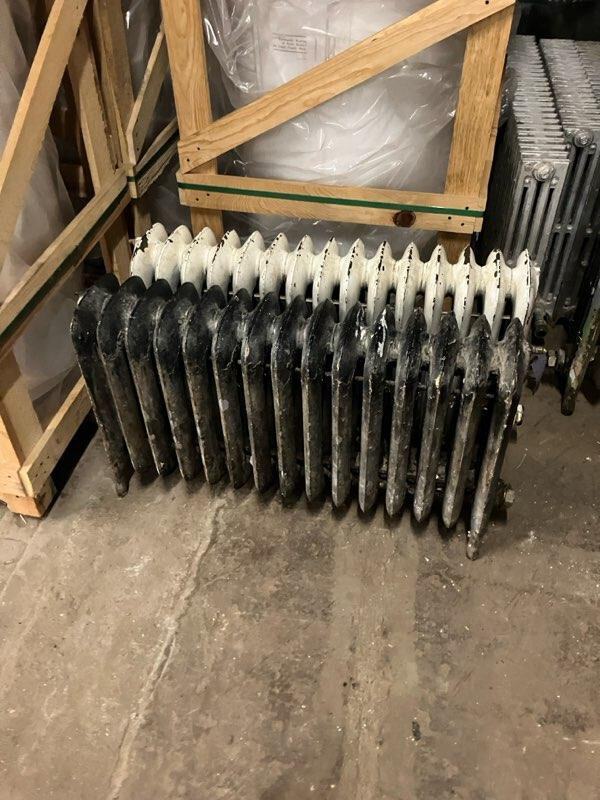 CAST IRON RADIATORS MADE IN USA FROM GOOD HOMES NO JUNK STEAM/HOT WATER ...