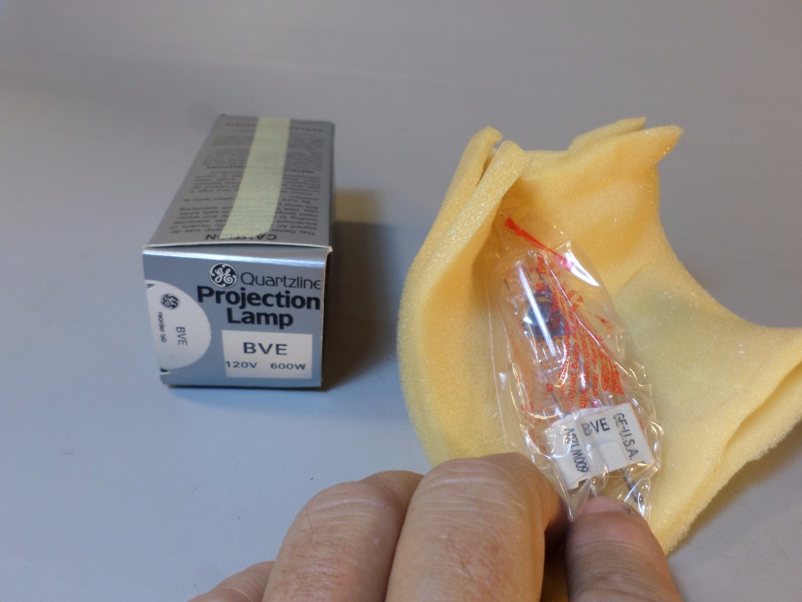 GE BVE 120V 600W Vintage Projector Lamp NEW NIB NOS General Electric | eBay