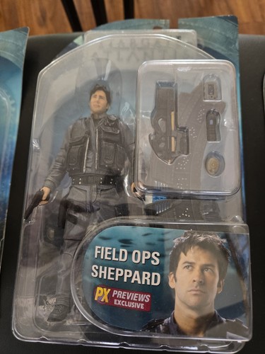 Stargate Atlantis LT. Colonel Sheppard Diamond Select 7" Figure New | eBay