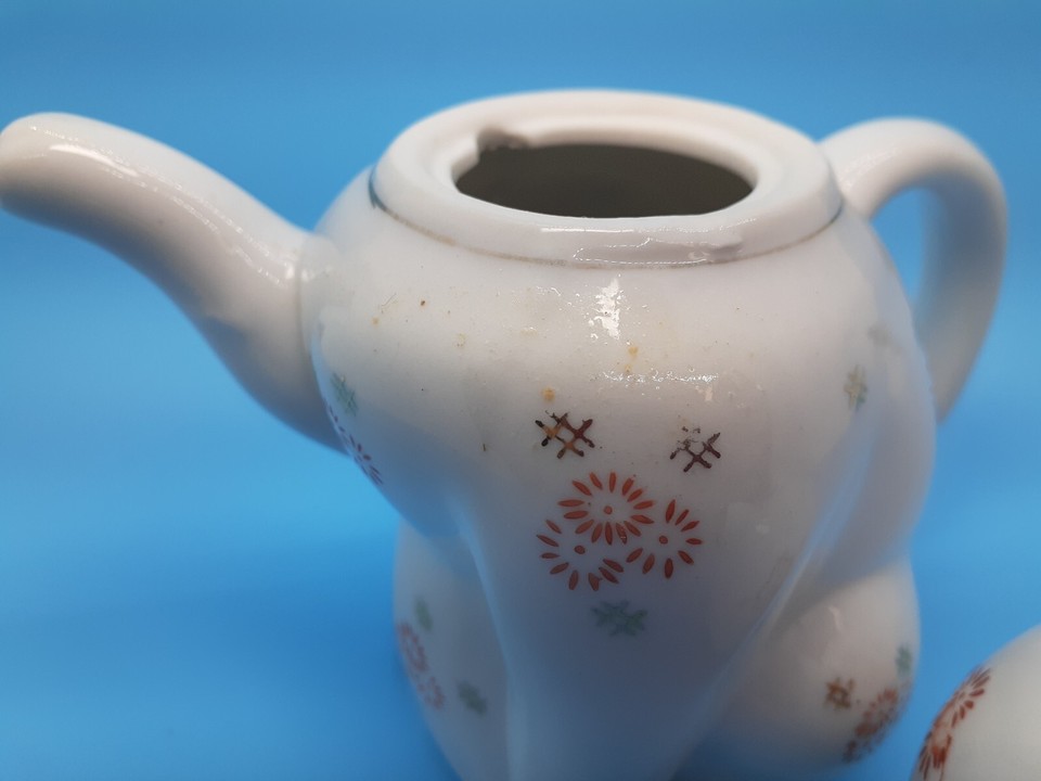 Vintage Lucky Cat Ceramic Teapot White Red Flowers Asian 6 1/2" Cute sm ...