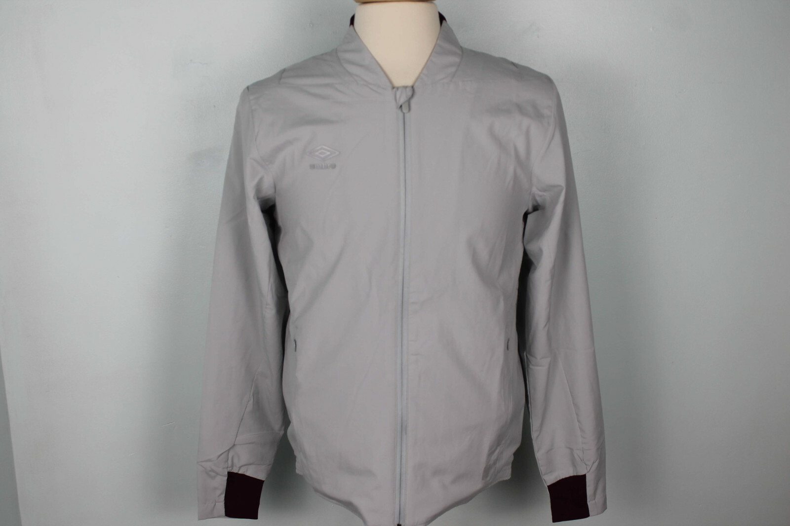 Umbro Logo Men’s Gray Full Zip Bomber Jacket Size S | eBay