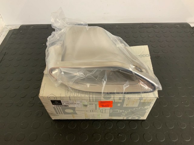 MERCEDES a Class W176 Driver off Side Exhaust End Tip Bracket ...