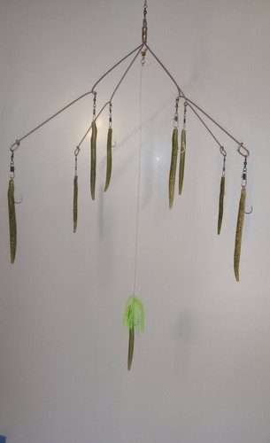 Striper Swimming eels Umbrella Rigs. 22 inch Alabama Style Striped Bass ...