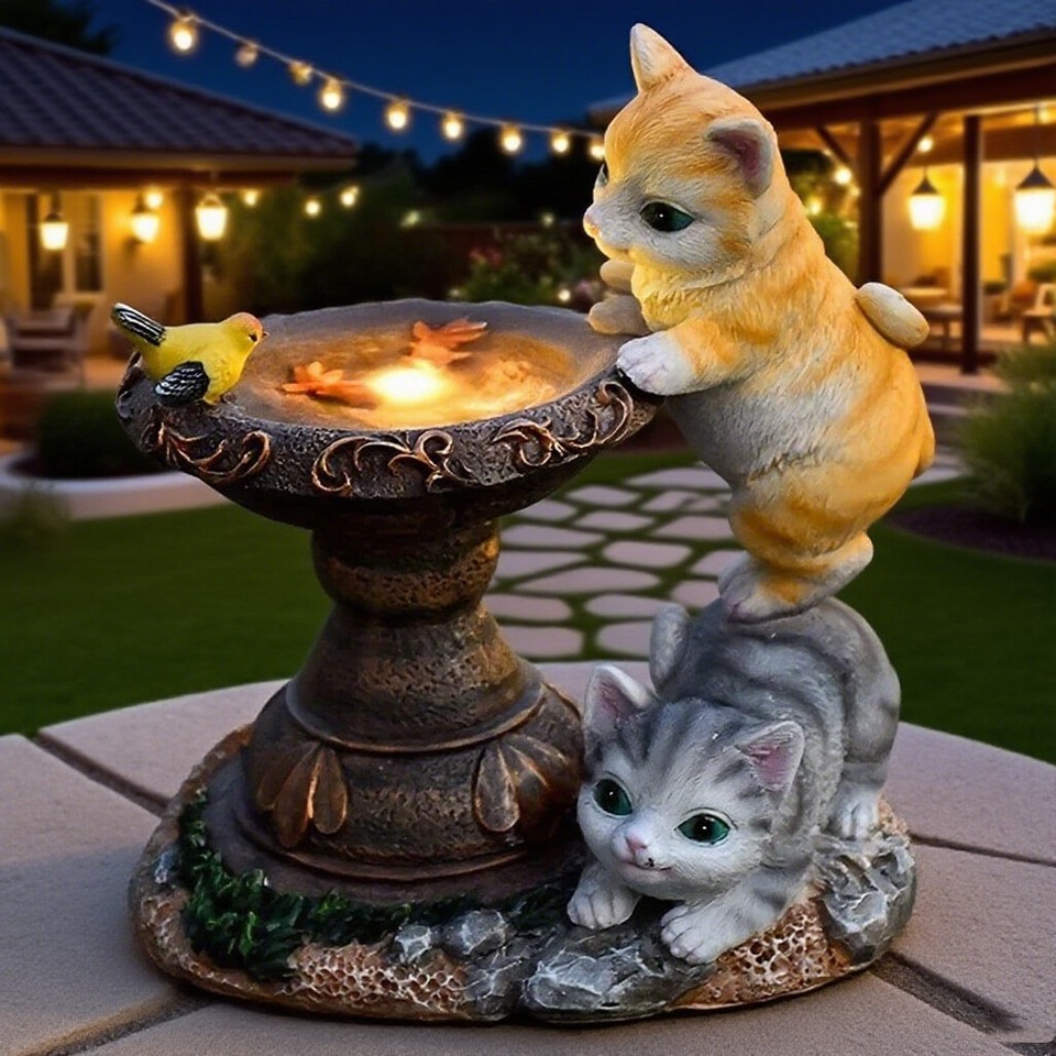 Solar-Powered Cat Statue Garden Lantern - Courtyard Love Garden Art ...
