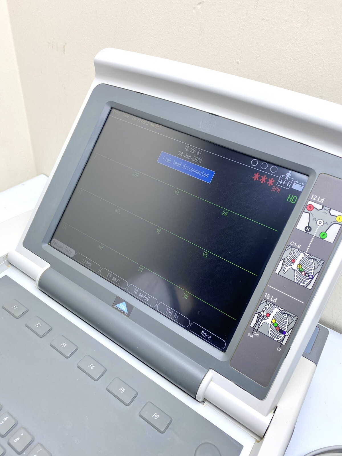 GE MAC 5500 HD COLOUR SCREEN ECG ELECTROCARDIOGRAPH EKG MACHINE + 12 ...