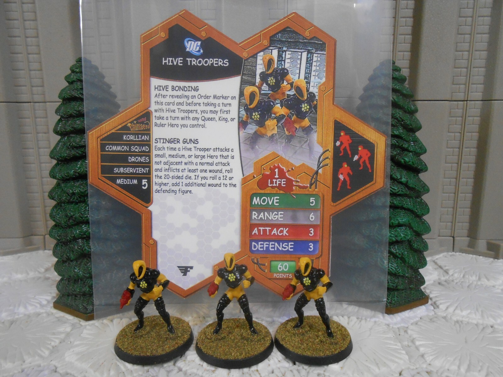 Heroscape Custom Hive Troopers Double Sided Card & Figure w/ Sleeve DC ...