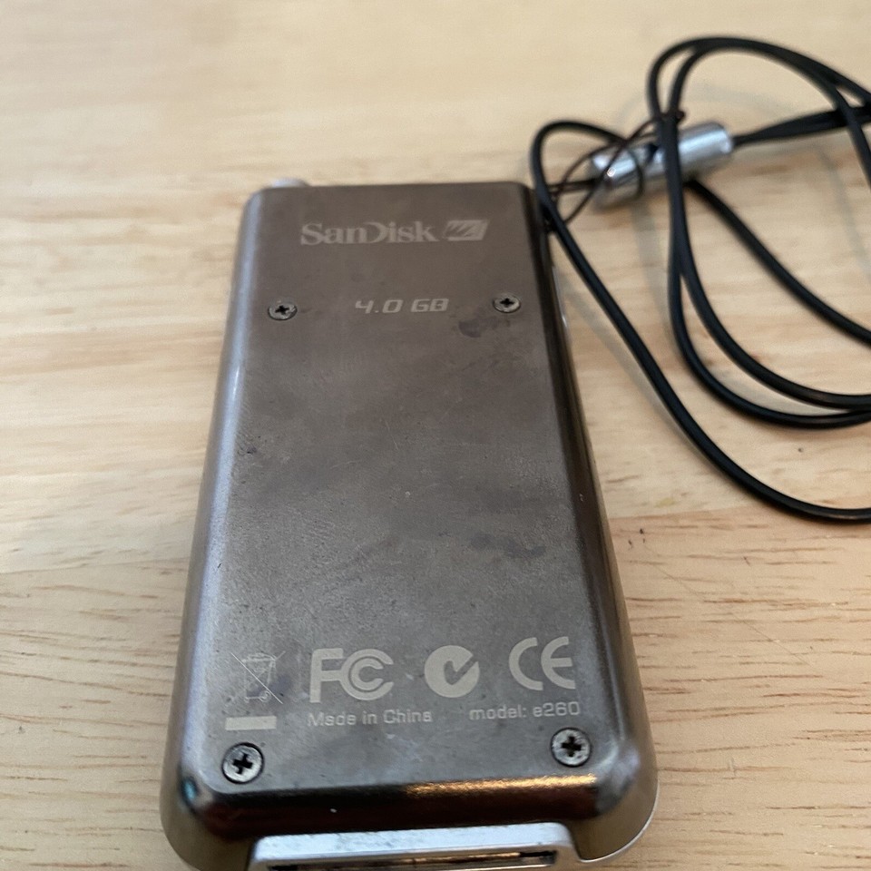 SANDISK SANSA E260 (4GB) DIGITAL MEDIA MP3 PLAYER WORKING | eBay