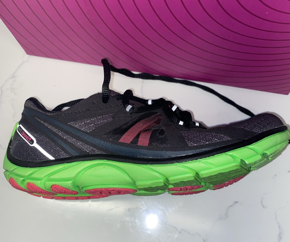 Brooks Women's 6.5 PURE CONNECT 2 RUNNING SHOES Minimalist Black Pink ...
