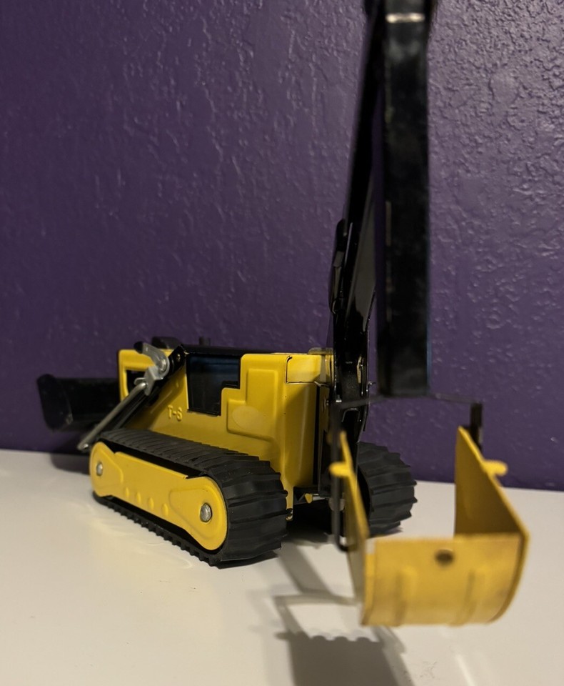 Vintage 70’s Tonka T-6 Track Front End Loader Backhoe Bulldozer Great ...