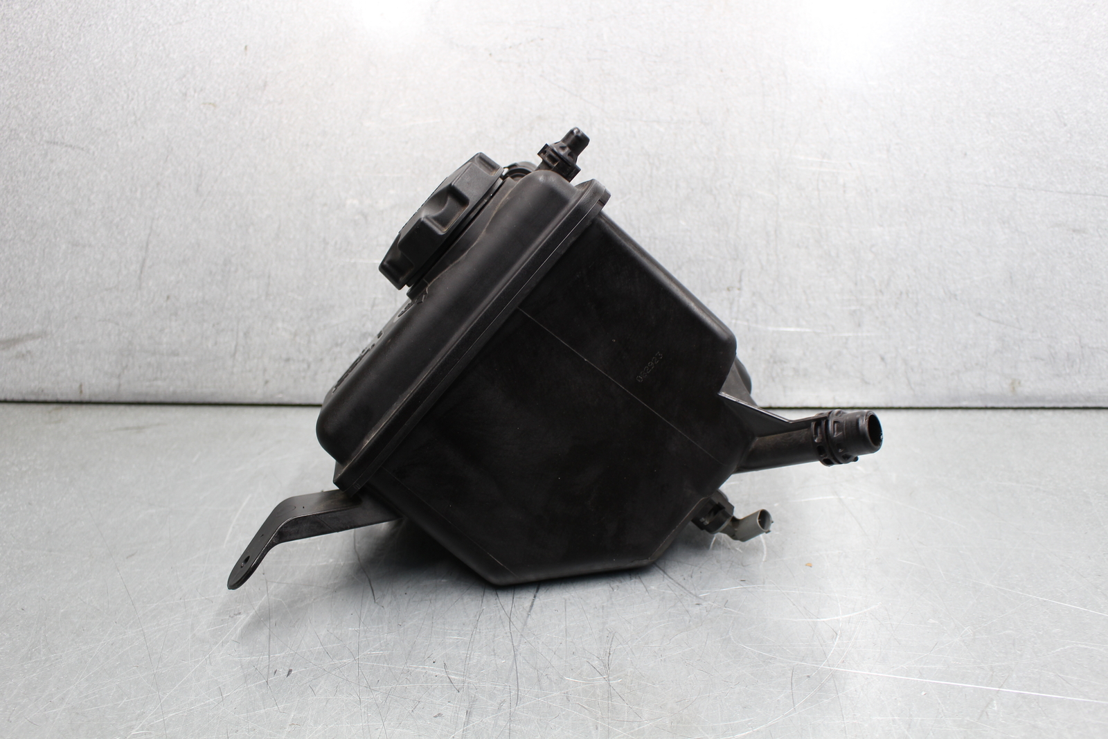 BMW 525i 528i 530i 535i 545i 550i 645i E60 E61 Radiator Coolant ...