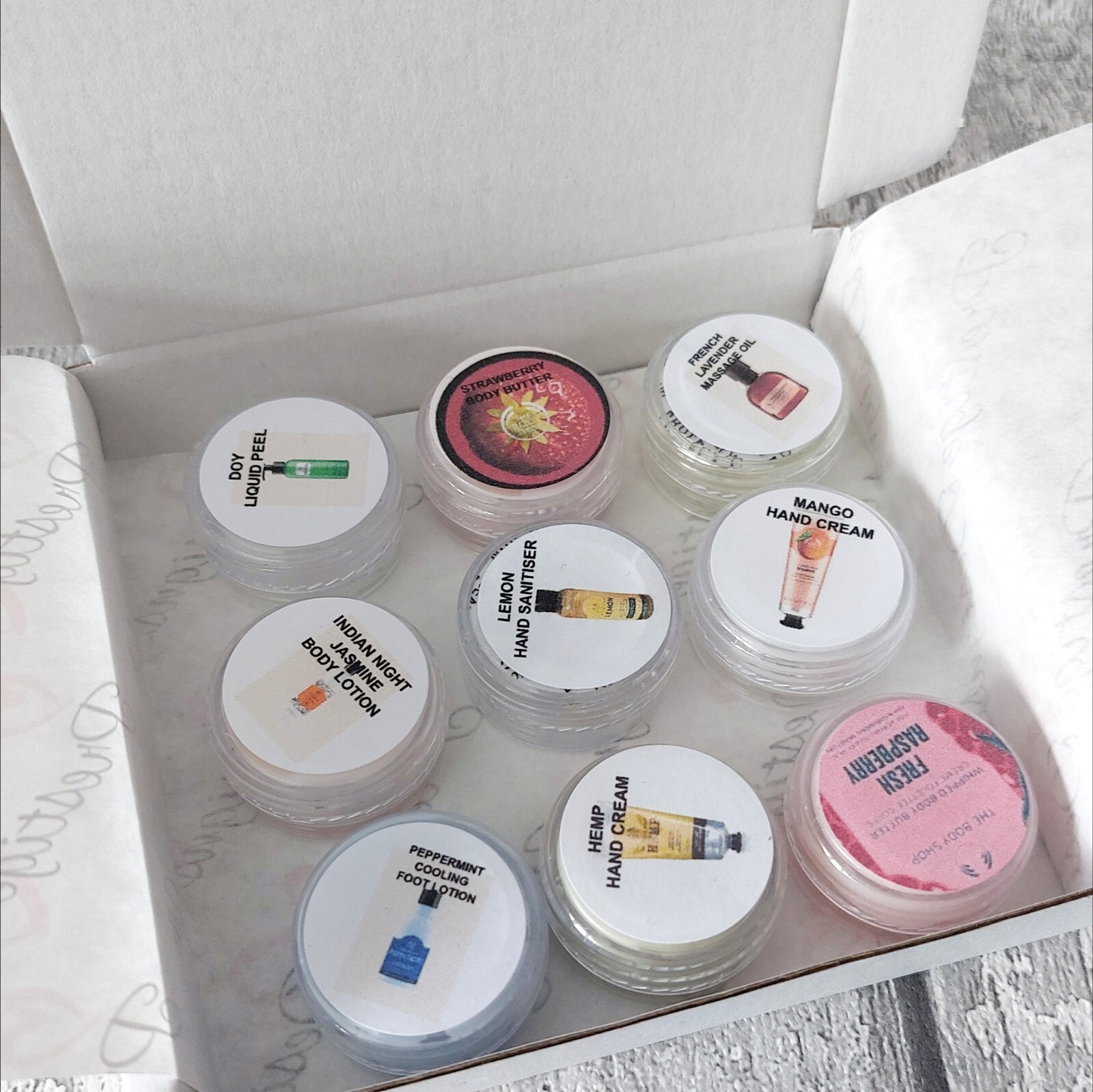 The Body Shop Sample Pots x9 Bath & Body Travel Handbag Size Gift Treat ...